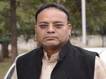 चंद्राकर बोले, 10 दिनों में किसानों का कर्जा माफ कर दिया तो इस्तीफा दे ...
