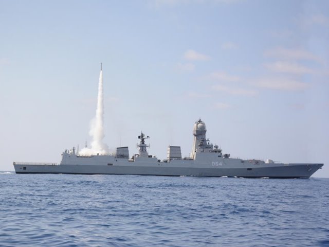 भारतीय नौसेना की बड़ी उपलब्धि, एंटी एयर वारफेयर की क्षमता हुई हासिल ...