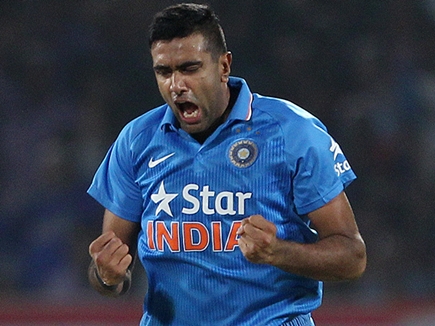 अश्विन ने रचा इतिहास, अपना ही रिकॉर्ड सुधारा