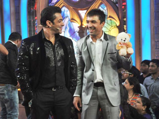 एजाज का सलमान को 'शुक्रिया'