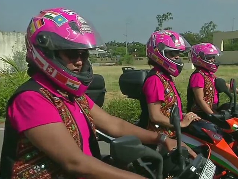 नारी गौरव की थीम को लेकर विश्व यात्रा पर निकलेगी Biking Queens ...