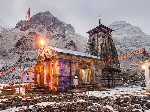 Kedarnath Yatra: कब और किसने बनाए थे चार धाम के ये फेमस मंदिर, पढ़ें ...