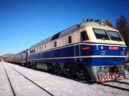 बुलेट ट्रेन के जमाने में भी लोगों को पसंद हैं यह 'स्लो' ट्रेन, जानिए ...