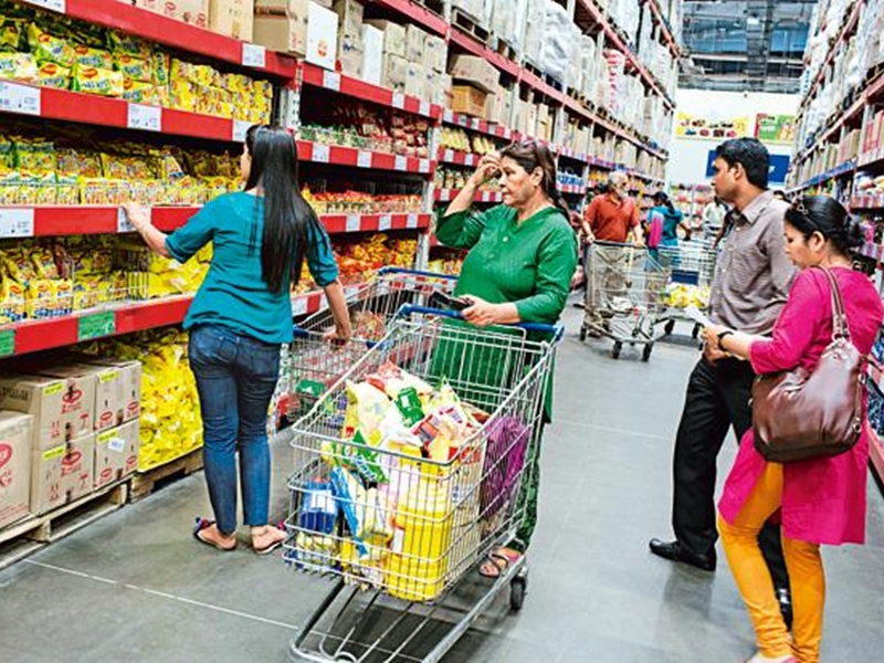 तेजी से घट रही उपभोक्ता वस्तुओं की मांग, अर्थव्यवस्था कमजोर होने का ...