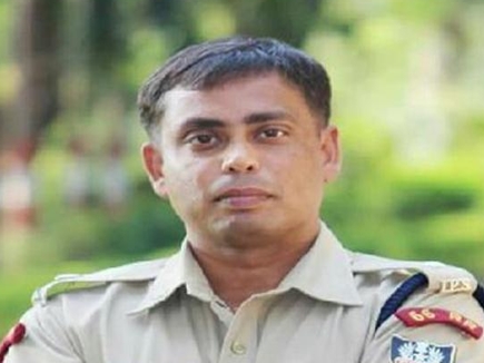 IPS देवाशीष की मौत, भाजपा नेता को थप्पड़ मार आए थे सुर्खियों में