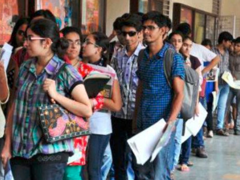 DU Cut Off 2019: पहली कट ऑफ एडमिशन प्रोसेस का आखिरी दिन, अब तक हुए 13 ...