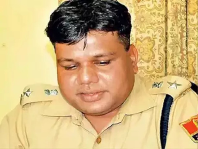 राजस्थान के चर्चित आइपीएस अधिकारी पंकज चौधरी बर्खास्त - Famous IPS of ...