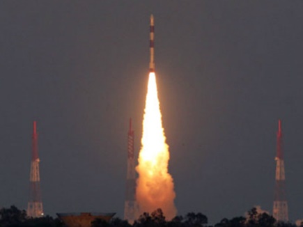 ISRO की अतंरिक्ष में छलांग, फ्रेंच गुयाना से सफलतापूर्वक लॉन्च किया ...
