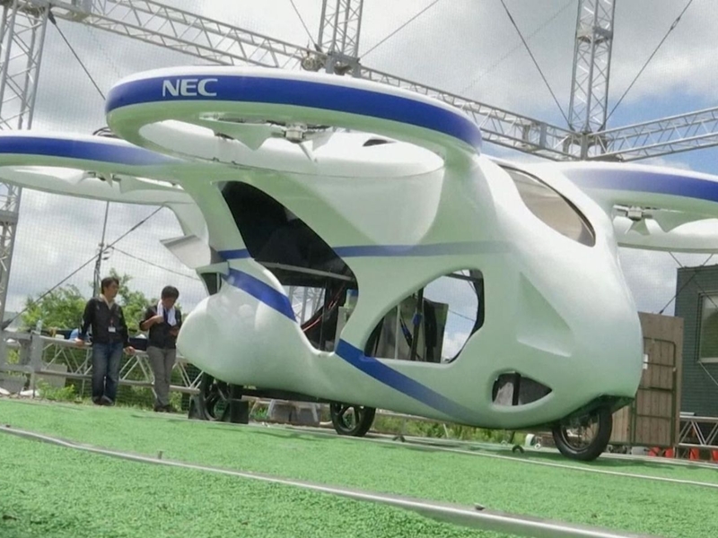 Japan Flying Car: जापान में उड़ने वाली कार का सफल परीक्षण, See Pics ...
