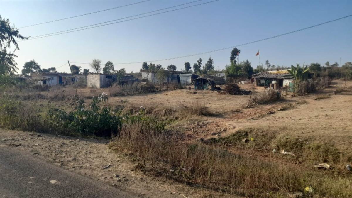 Bhopal News: प्रशासन सोता रहा और लगातार झुग्गियां बसाता रहा सईद ...