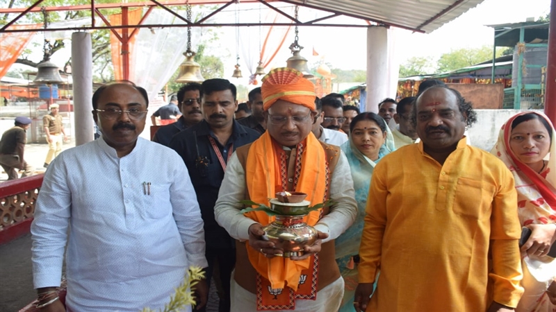 CM Vishnu Dev Sai : छत्तीसगढ़ के मुख्यमंत्री विष्णु देव साय ने की ...