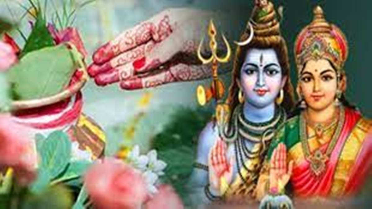 Kajari Teej Pooja 2023: परिवार की ख़ुशहाली के लिए सुहागिन महिलायें ...