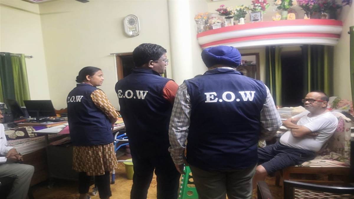 EOW Raids in Mandala: आय से अधिक मामले में ईओडब्ल्यू जबलपुर की कार्रवाई दो समिति प्रबंधक भाइयों ...