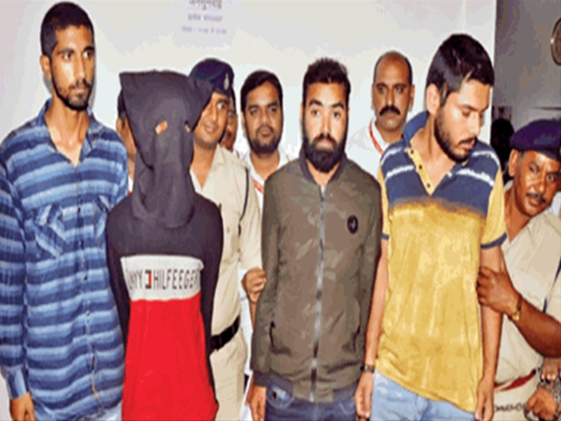 Indore Colonizer Murder Case : ढाई करोड़ की जमीन के लिए 20 लाख की ...