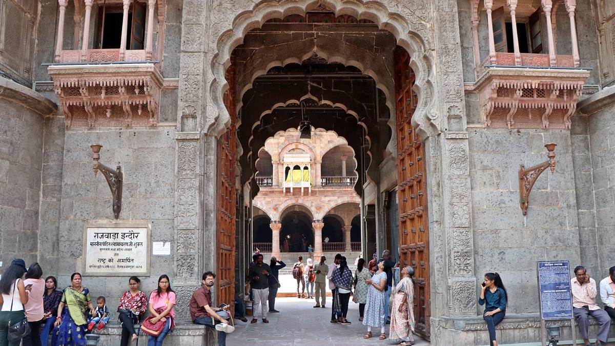 Rajwada Indore: जीर्णोद्धार के बाद पहली बार खुला राजवाड़ा, विदेशी ...