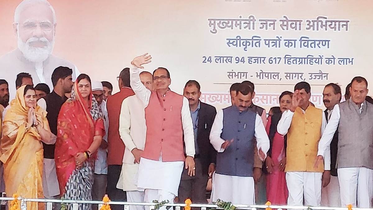 Ladli Bahna Yojna मध्य प्रदेश में लाड़ली बहना योजना के लिए अगले माह से