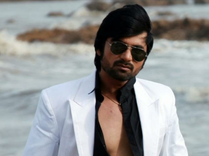 Bollywood News :आश्रम थ्री वेबसीरीज में नजर आएंगे जबलपुर के युवा ...