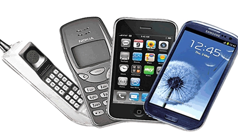 Mobile phone Day: आंखों के सामने बदला दौर अब 50 साल का हो गया मोबाइल ...