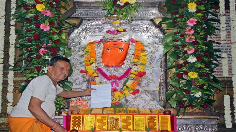 Ganesh Utsav 2022: यहां गणेशजी पढ़ते हैं भक्तों के मन की पाती - Ganesh ...