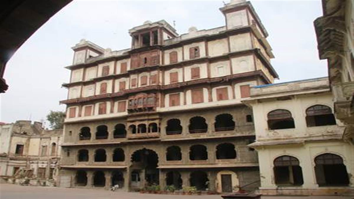 History Of Indore: देश के नामी कलाकारों की स्वरलहरियों से गूंजता था ...