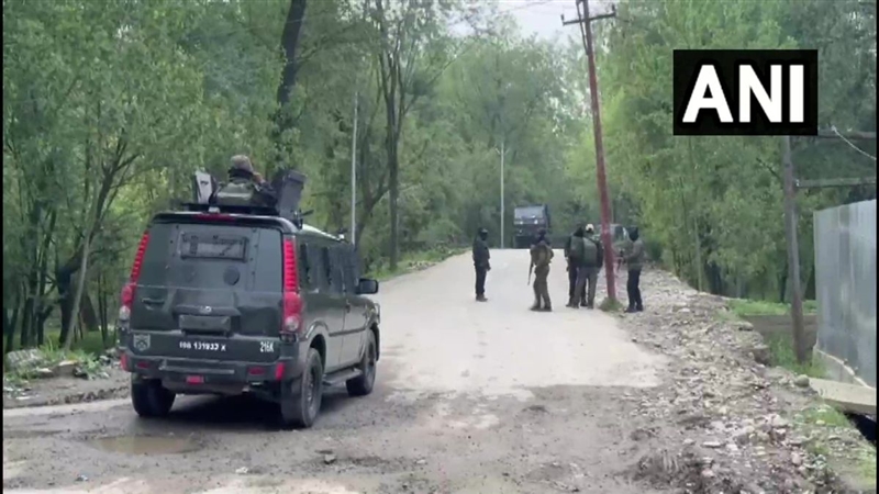 Baramulla Encounter: बारामूला में सुरक्षाबलों और आतंकवादियों के बीच ...