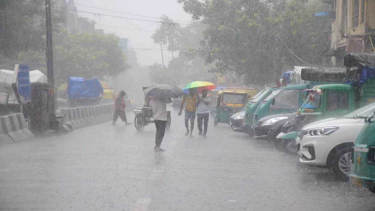 MP Weather Alert : सागर और ग्वालियर में आज भारी बारिश के आसार ...