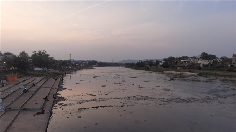 Dindori News : नर्मदा के दोनों ओर तीन सौ मीटर दायरे का होगा सर्वे - Survey will be done in a ...