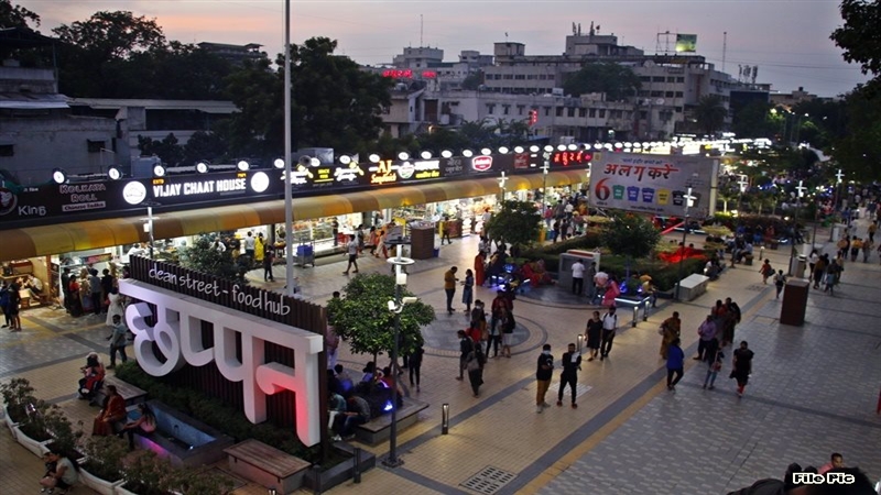 Clean City Indore: सैलानियों को आकर्षित कर रही इंदौर की स्वच्छता ...