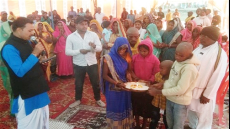 Shahdol News: संत रविदास की जयंती पर जनजातीय परिवार के पांच लोगों ने की ...