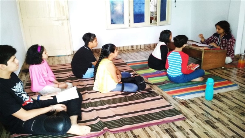 Hanuman Janmotsav 2023: भोपाल की समता अग्रवाल बच्चों को सुंदरकांड पाठ ...