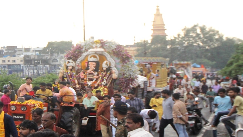 Dol Gyaras : भाेपाल के राजा की अगुवाई में निकला डाेल ग्यारस का चल ...