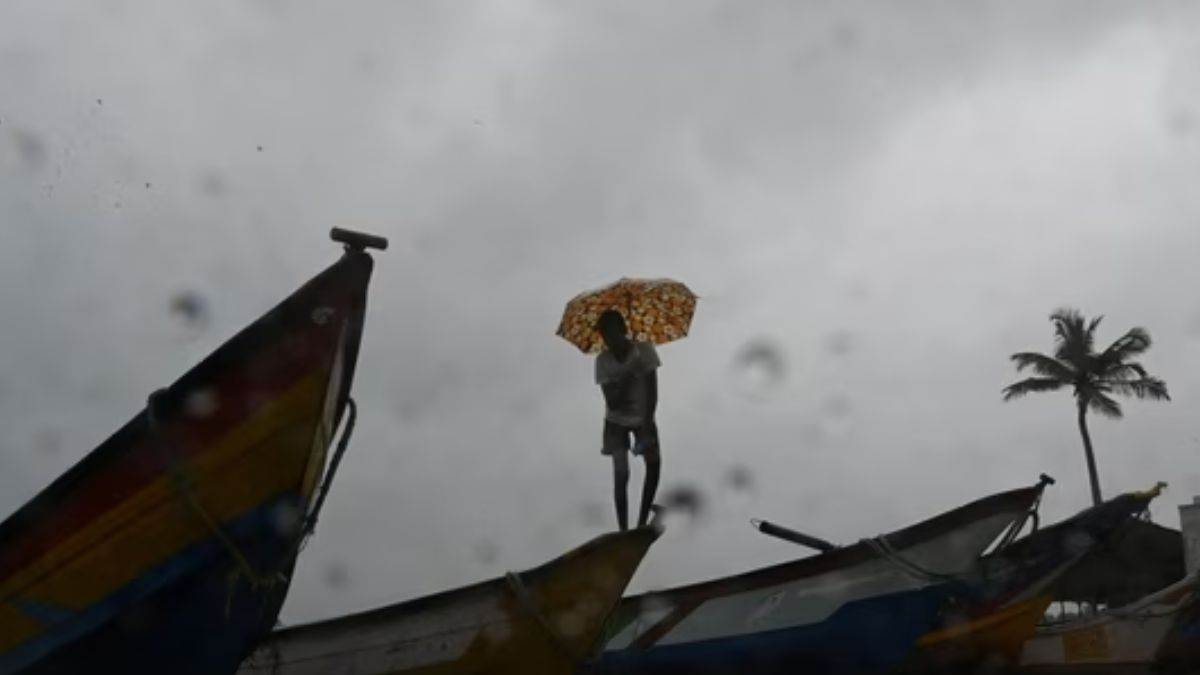 Cyclone Biparjoy News: 24 घंटों में खतरनाक तूफान में तब्दील हो जाएगा ...