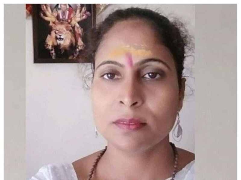 भोजपुरी एक्ट्रेस Anupama Pathak ने दी जान, Facebook Live के जरिए बयां ...