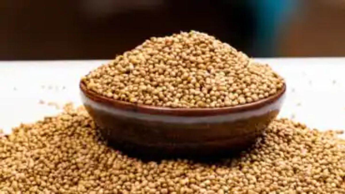 Dhaniya Upay: केवल मसालों में ही नहीं, सुख संपदा पाने के लिए भी धनिया ...