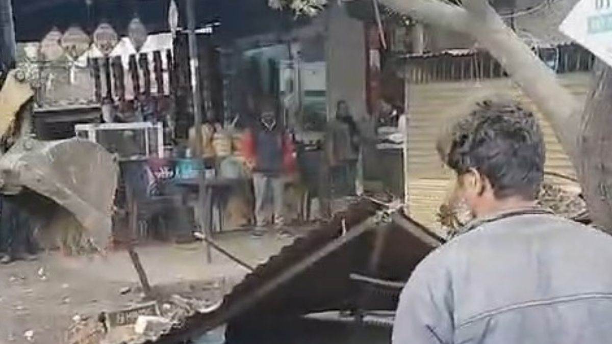 Mandsaur News: मंदसौर में अक्षत कलश यात्रा विवाद में आठ आरोपित गिरफ्तार ...