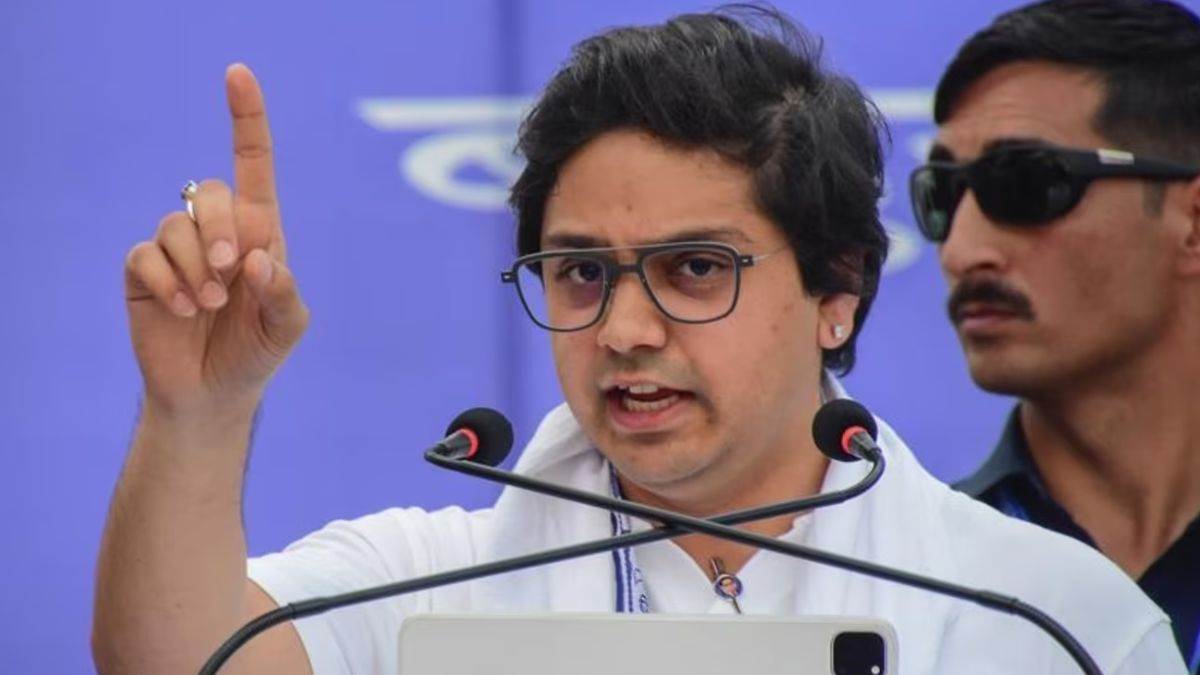Live Lok Sabha Election 2024 आकाश आनंद की प्रतिक्रिया ‘मायावती हमारी 0010