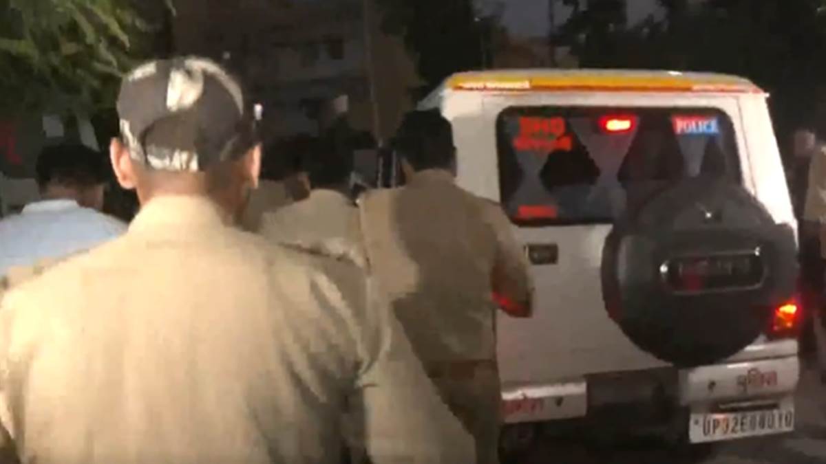 Sonam Raghuwanshi News: सोनम रघुवंशी को गाजीपुर अस्‍पताल लाया गया, शेष ...