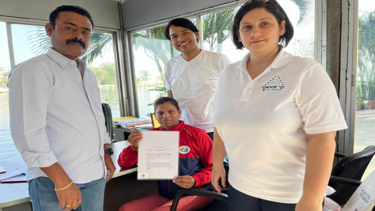 Bhopal Sports News: वर्ल्‍ड पैरा कैनो की पदक विजेता पूजा ओझा पैरालंपिक और एशियन गेम्‍स की तैयारी ...