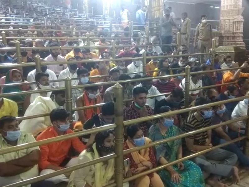 Mahakal Bhasmarti: उज्जैन में डेढ़ साल बाद भक्तों को मिले महाकाल की ...