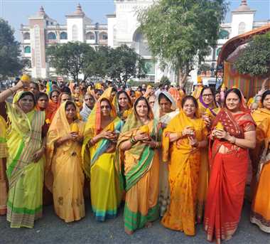 घटयात्रा और ध्वजारोहण के साथ समवशरण विधान शुरू - Samavasaran Vidhan ...