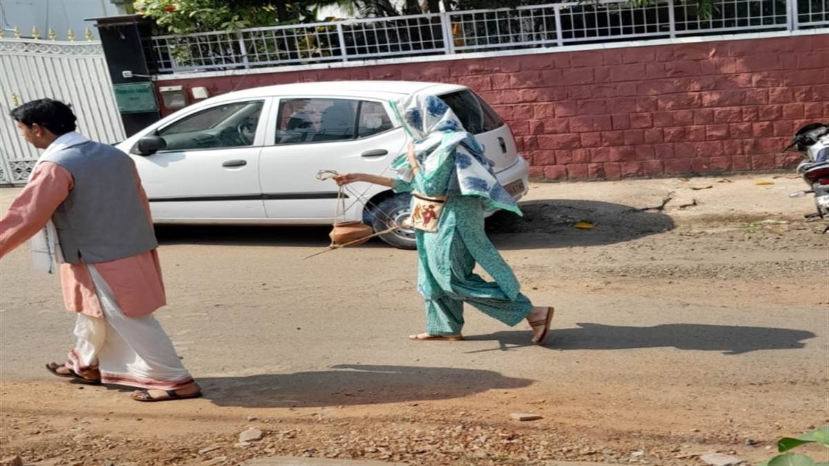 Bhopal News: साहित्यकार नरेश मेहता की पत्नी का निधन, पुत्रवधू ने निभाया ...