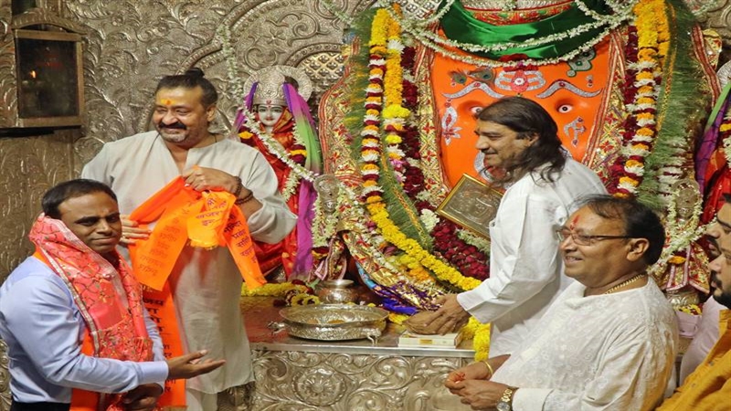 Indore Collector Illaiya Raja: इंदौर में हवा की गुणवत्ता सुधारना और ...