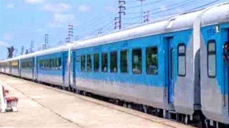 Shatabdi Express: बुधवार से बीना में ठहराव लेकर चलेगी शताब्दी एक्सप्रेस ...