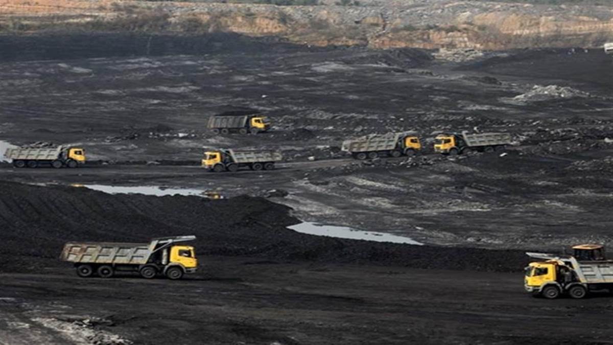 हसदेव बचाओ समिति ने की घोषणा : सभी कोयला खदान निरस्त होने तक जारी रहेगा ...