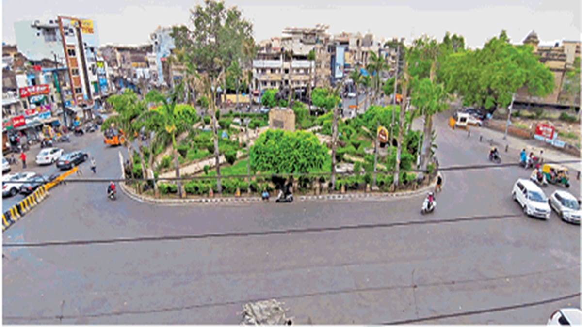 Gwalior Weather News: पारा 42 डिसे पार, दो दिन गर्मी के बाद बारिश के ...