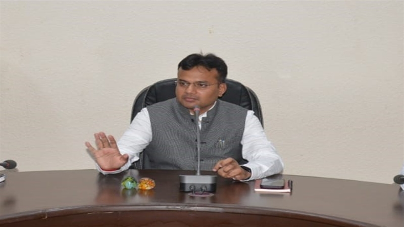 New Collector in Jabalpur : नए कलेक्टर सौरव सुमन ने कहा जबलपुर मेरी ... New Collector in Jabalpur : नए कलेक्टर सौरव सुमन ने कहा जबलपुर मेरी ...