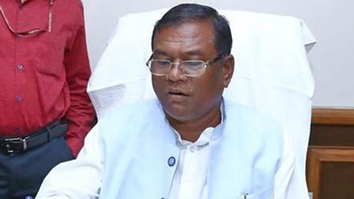 केंद्रीय मंत्री फग्गन सिंह कुलस्ते का Twitter अकाउंट हैक, हो रहे ... केंद्रीय मंत्री फग्गन सिंह कुलस्ते का Twitter अकाउंट हैक, हो रहे ...
