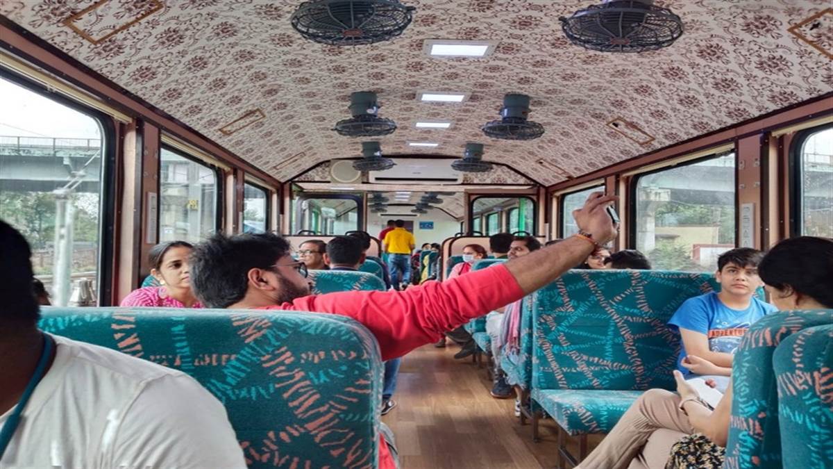 Heritage Train in indore: इस बार वर्षा ने बनाए रखी है हेरीटेज ट्रेन की ...