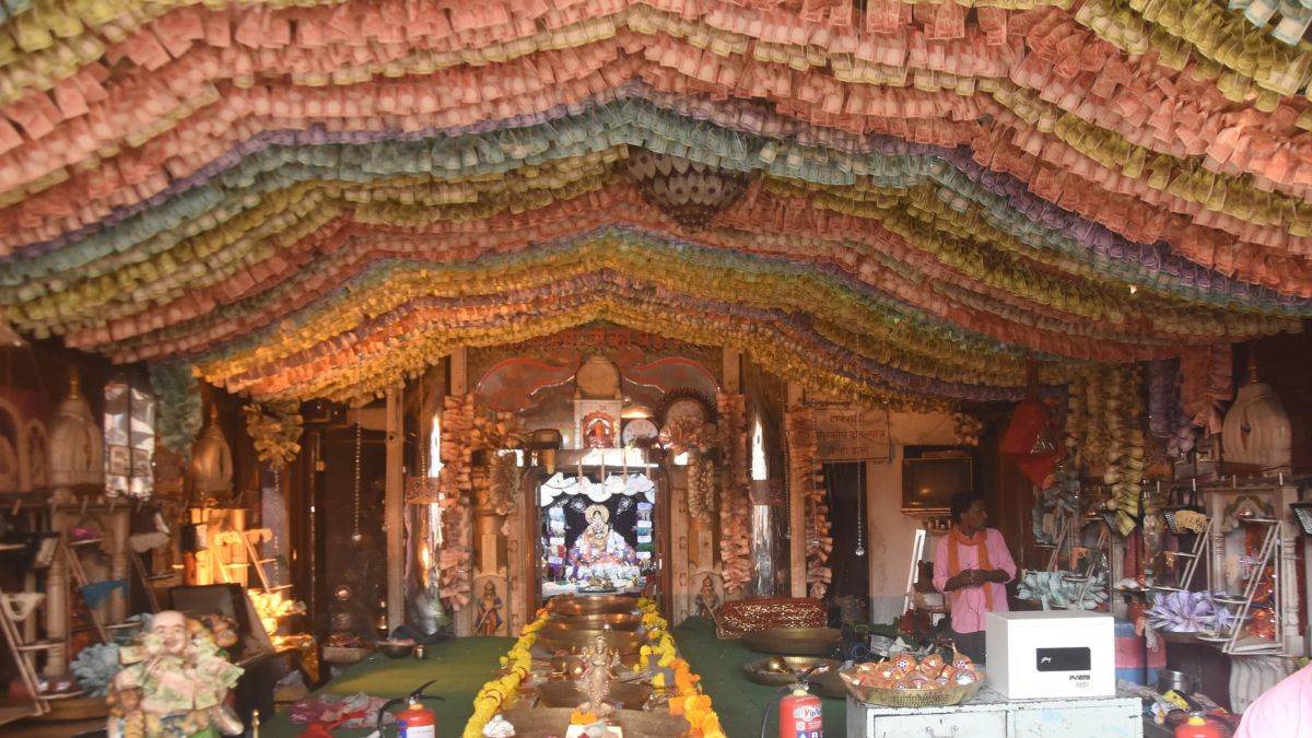 Diwali 2024: दीपोत्सव पर भक्तों के वैभव से दमकेगा रतलाम का महालक्ष्मी ...