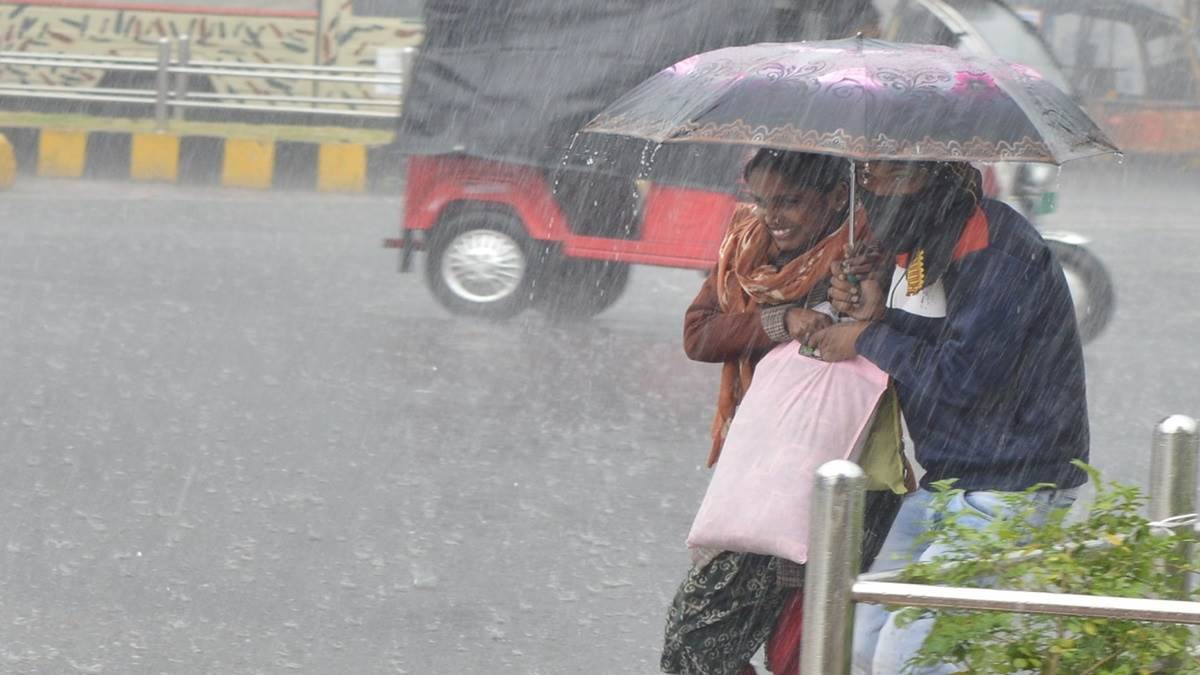 Jabalpur Mausam : आज भी ओले गिरे, जमकर बरसे बादल, 14 और 15 फरवरी से ...